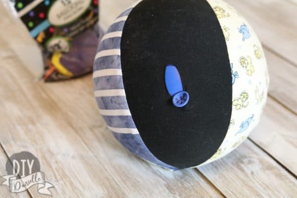 How to Sew a Fabric Balloon Cover - DIY Danielle®