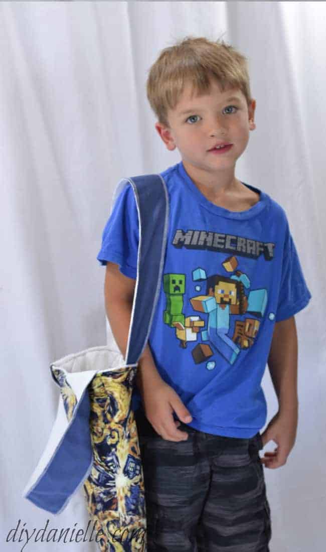 How to Make a Book Tote Bag for Kids - DIY Danielle®