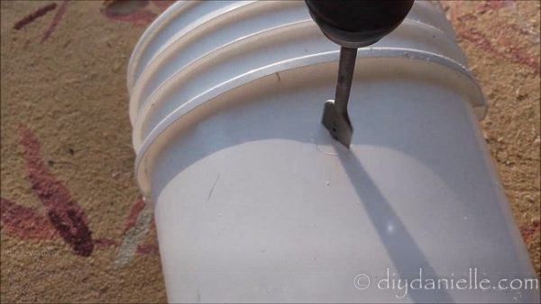How to Make a No Mess Duck Waterer - DIY Danielle®