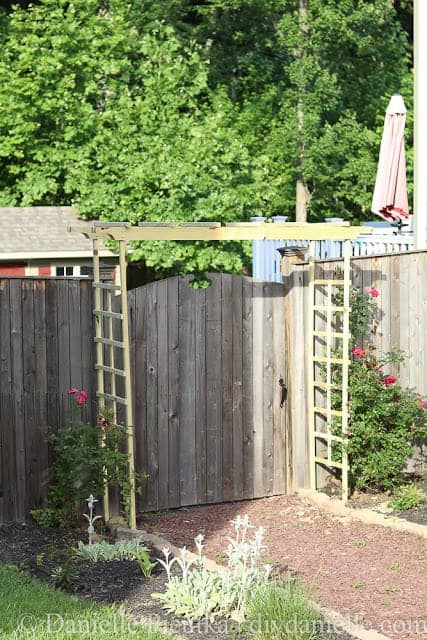 How to Build a Wooden Garden Arch – DIY Danielle