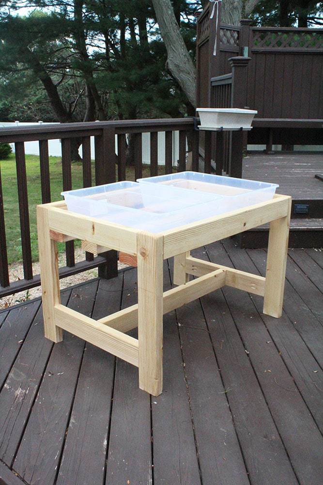 Easy to Build 2x4 Projects - DIY Danielle®