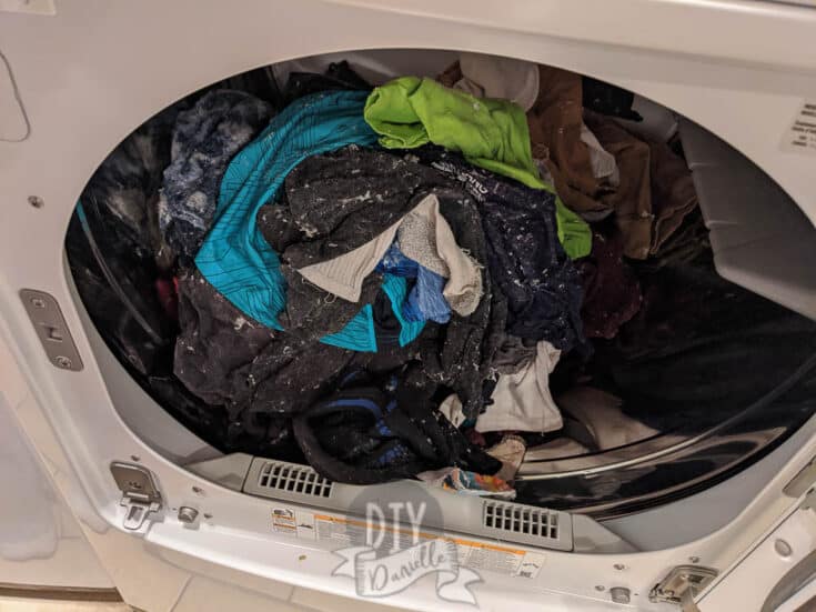 How to Get Paper or Tissue Out of the Washing Machine and Your Clothes ...
