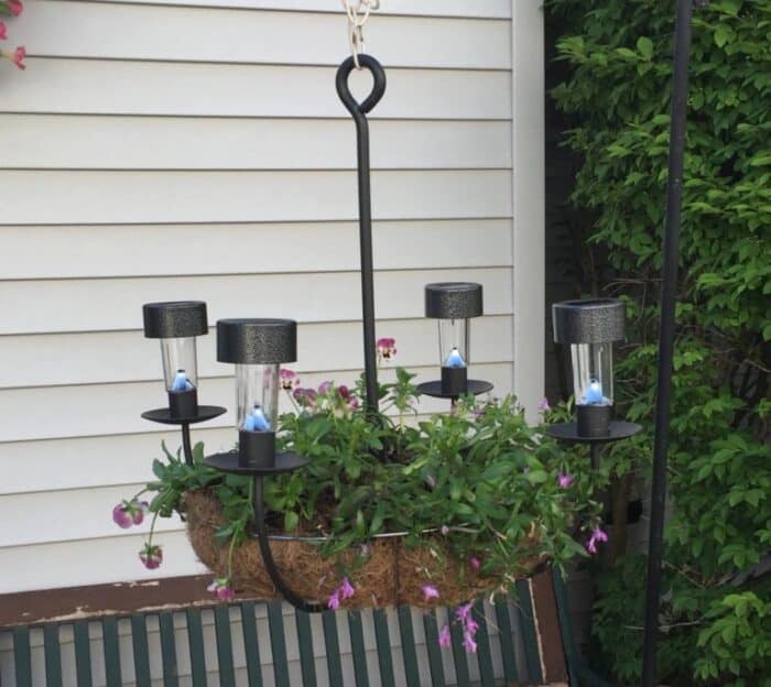 20 Easy To Make DIY Solar Light Projects