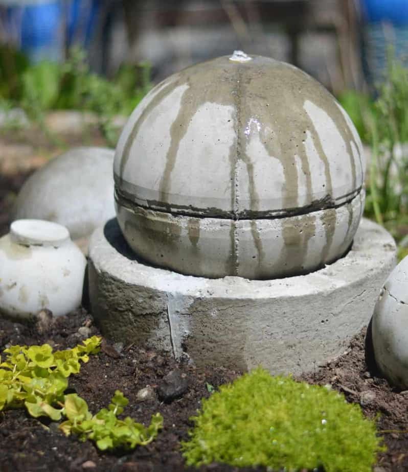 15 Beautiful DIY Water Fountains To Add To Your Outdoor Space