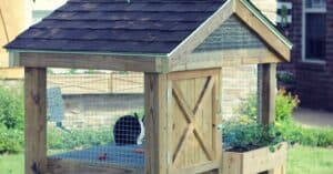 Easy To Build DIY Rabbit Hutch Ideas With Tutorials