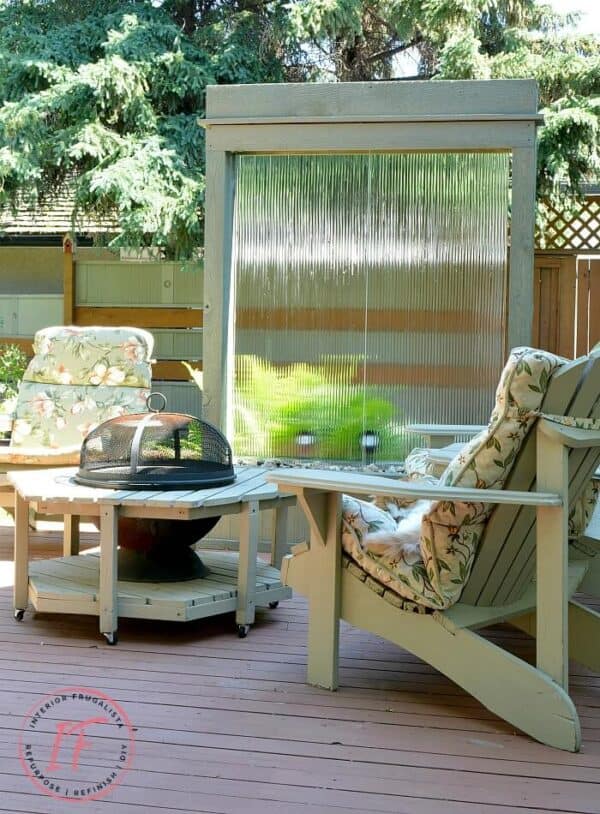 15 DIY Outdoor Privacy Screens - DIY Danielle®
