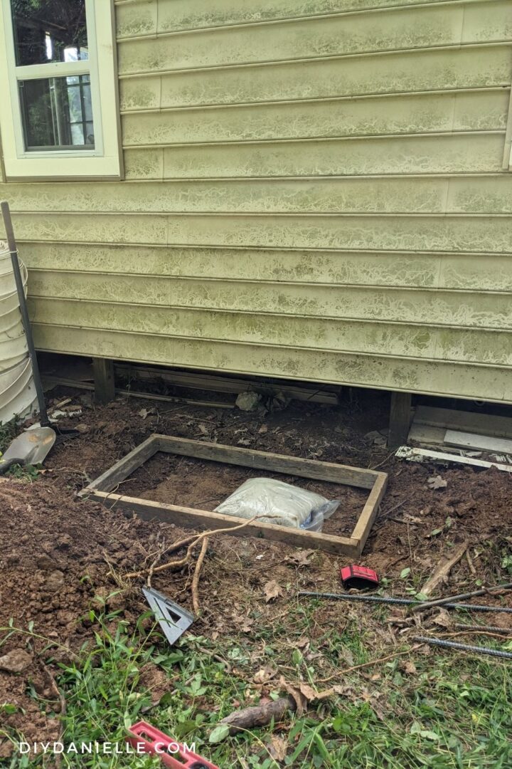 How to Pour a Small Concrete Slab - DIY Danielle®