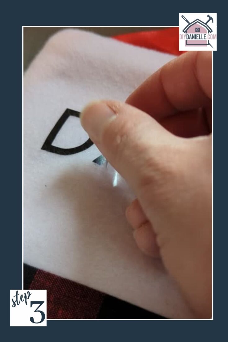 How to Personalize Christmas Stockings with Your Cricut - DIY Danielle®