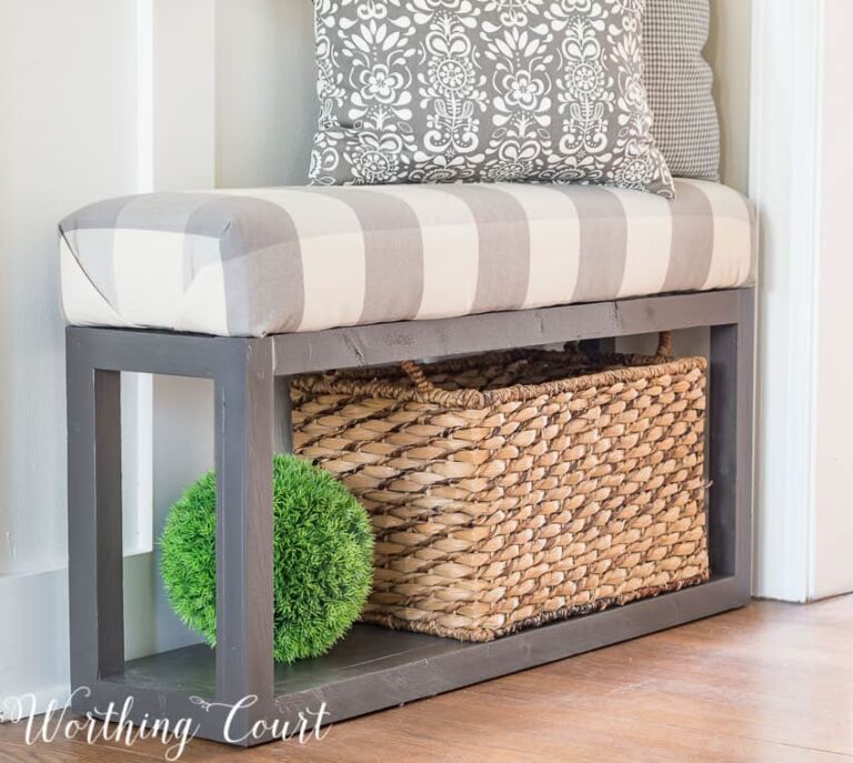 31 Dynamite Indoor and Outdoor DIY Bench Ideas!