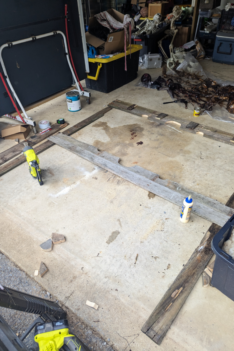 How to Make Medieval Stocks for Halloween Decor with Pallets