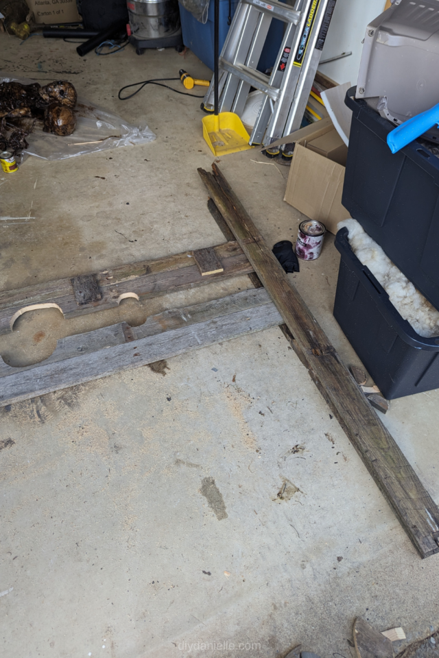 How to Make Medieval Stocks for Halloween Decor with Pallets