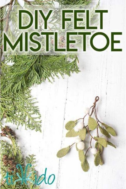 Deck Out Your Tree in Style: 19 Eye-Catching Felt Ornaments