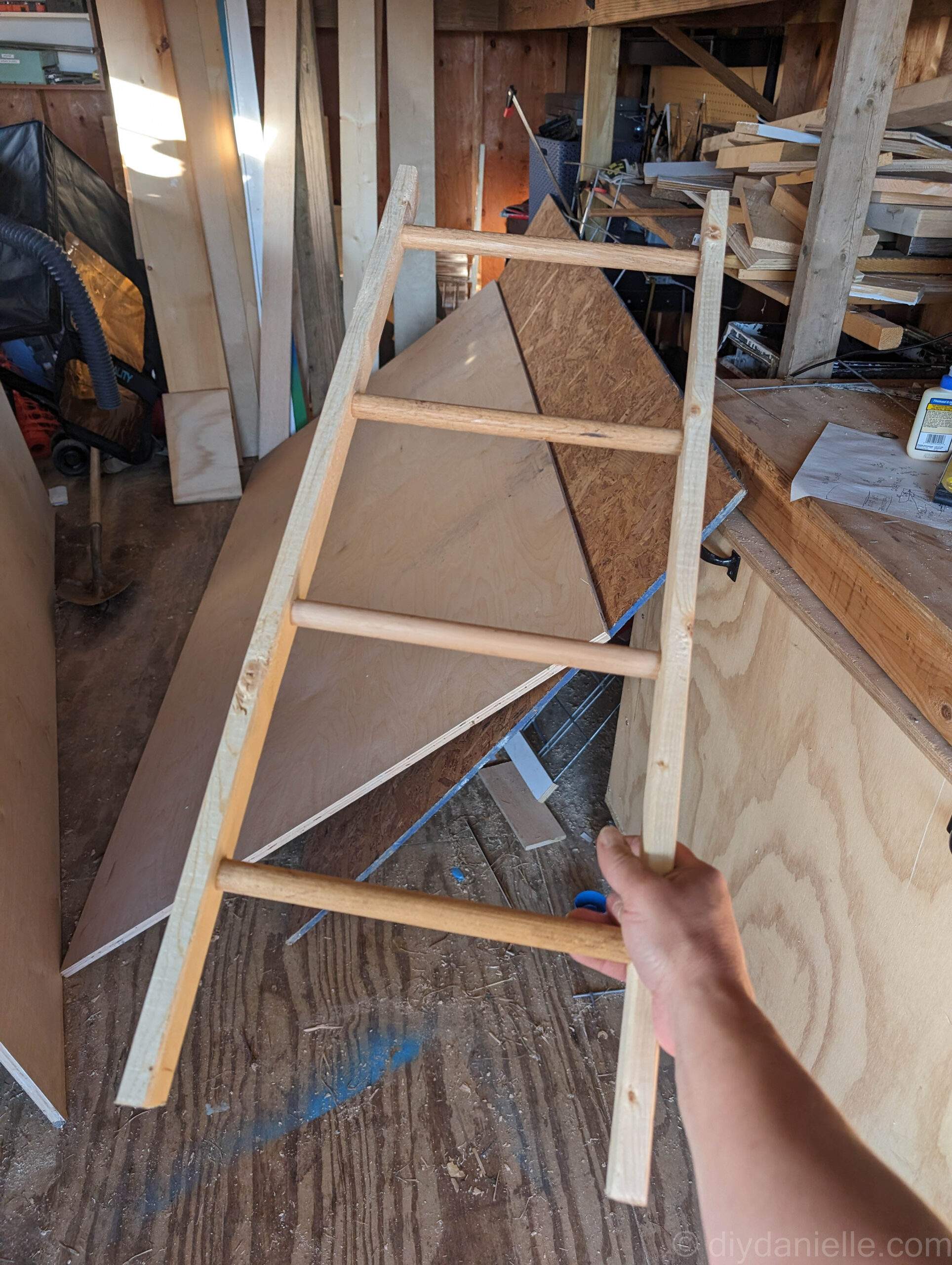 DIY Towel Ladder (or Mini Blanket Ladder) - DIY Danielle®