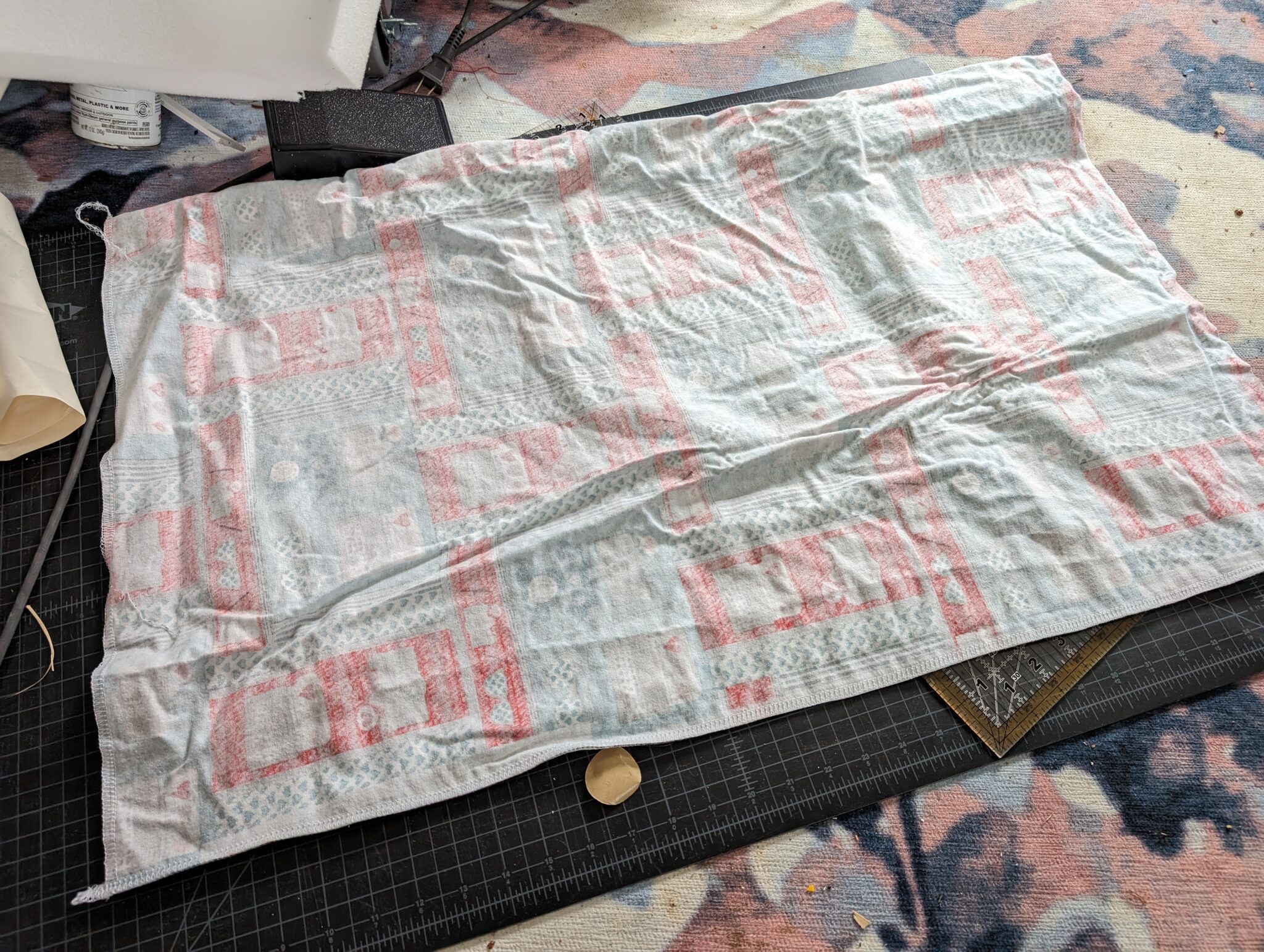 How to Make a Washable Laundry Bag for Towels
