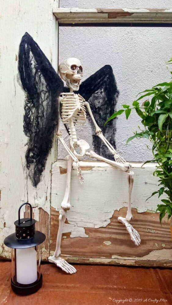 19 DIY Halloween Props to Create the Ultimate Haunted Trail