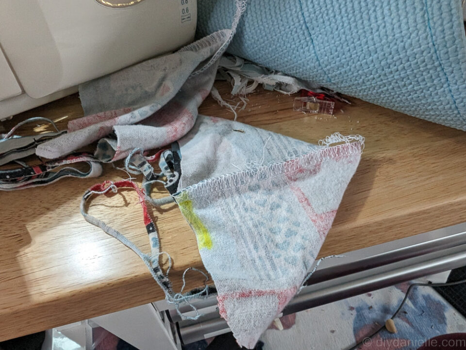 How to Make a Washable Laundry Bag for Towels