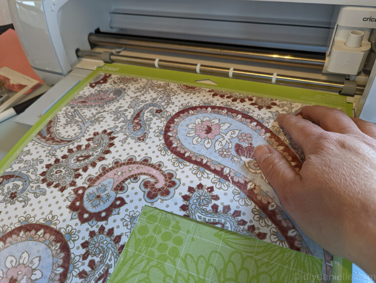 Gift Wrap Ideas with Cricut - DIY Danielle®
