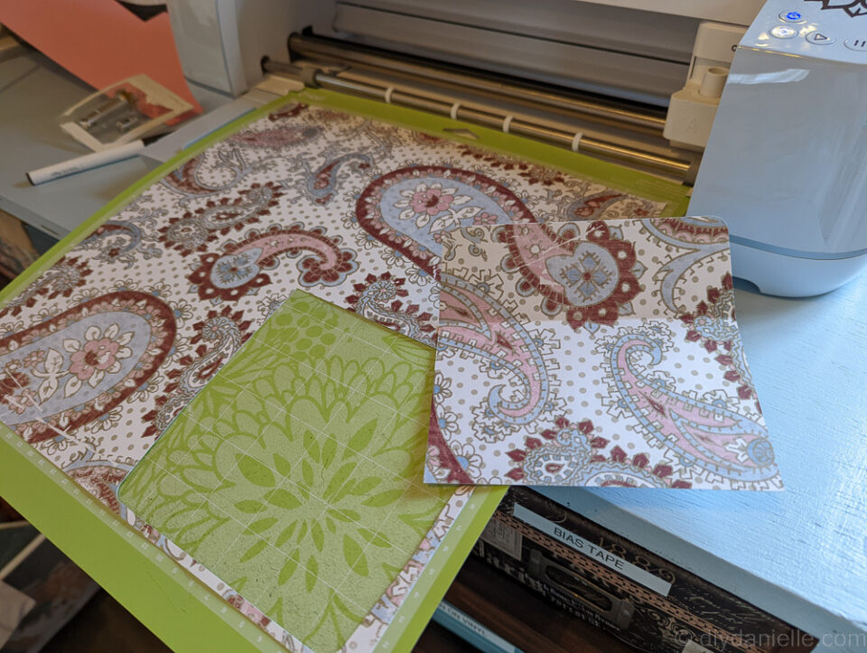 Gift Wrap Ideas with Cricut - DIY Danielle®