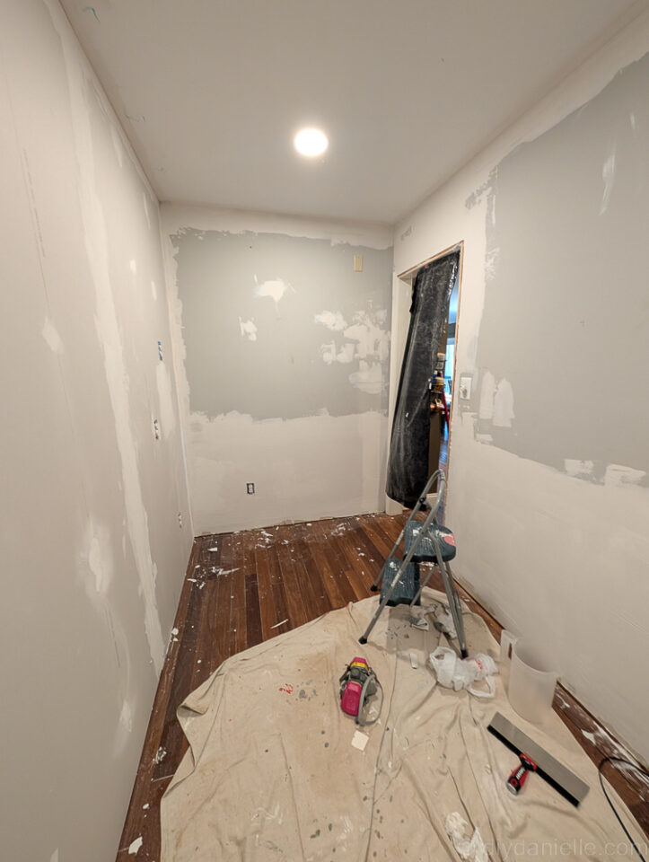 How to Drywall: My First Time Drywalling! - DIY Danielle®