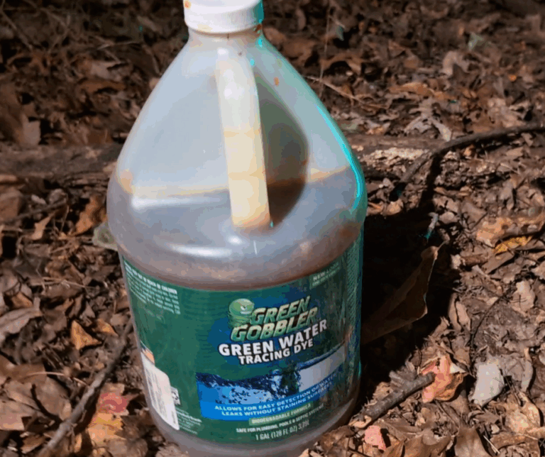 Puking Skeleton in the Bath: Halloween Decoration - DIY Danielle®