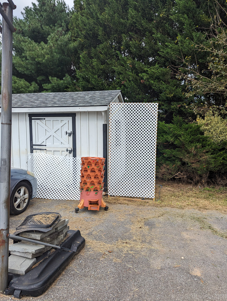 DIY Privacy Screen - DIY Danielle®